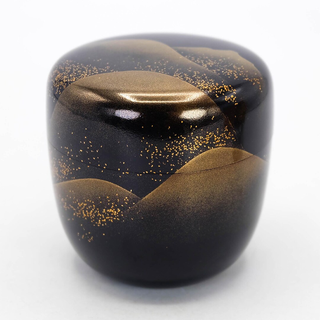 Natsume Lacquered Wooden Tea Caddy Mountain Design Gold Maki-e Yamanaka ...