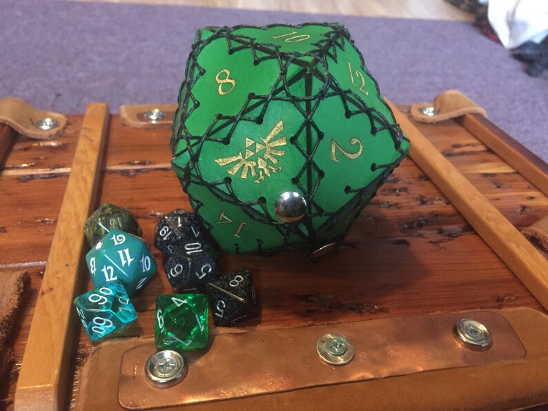 Zelda Triforce - Etsy