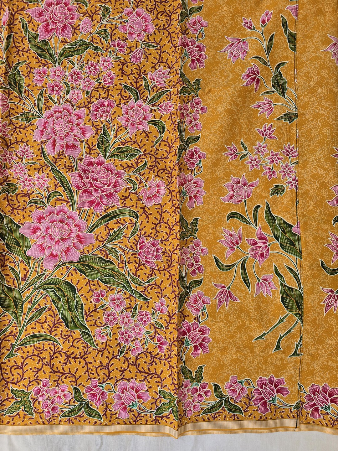 Ratna Dewi Cotton Sarong Fabric, Indonesian Batik Printed Style Sarong ...