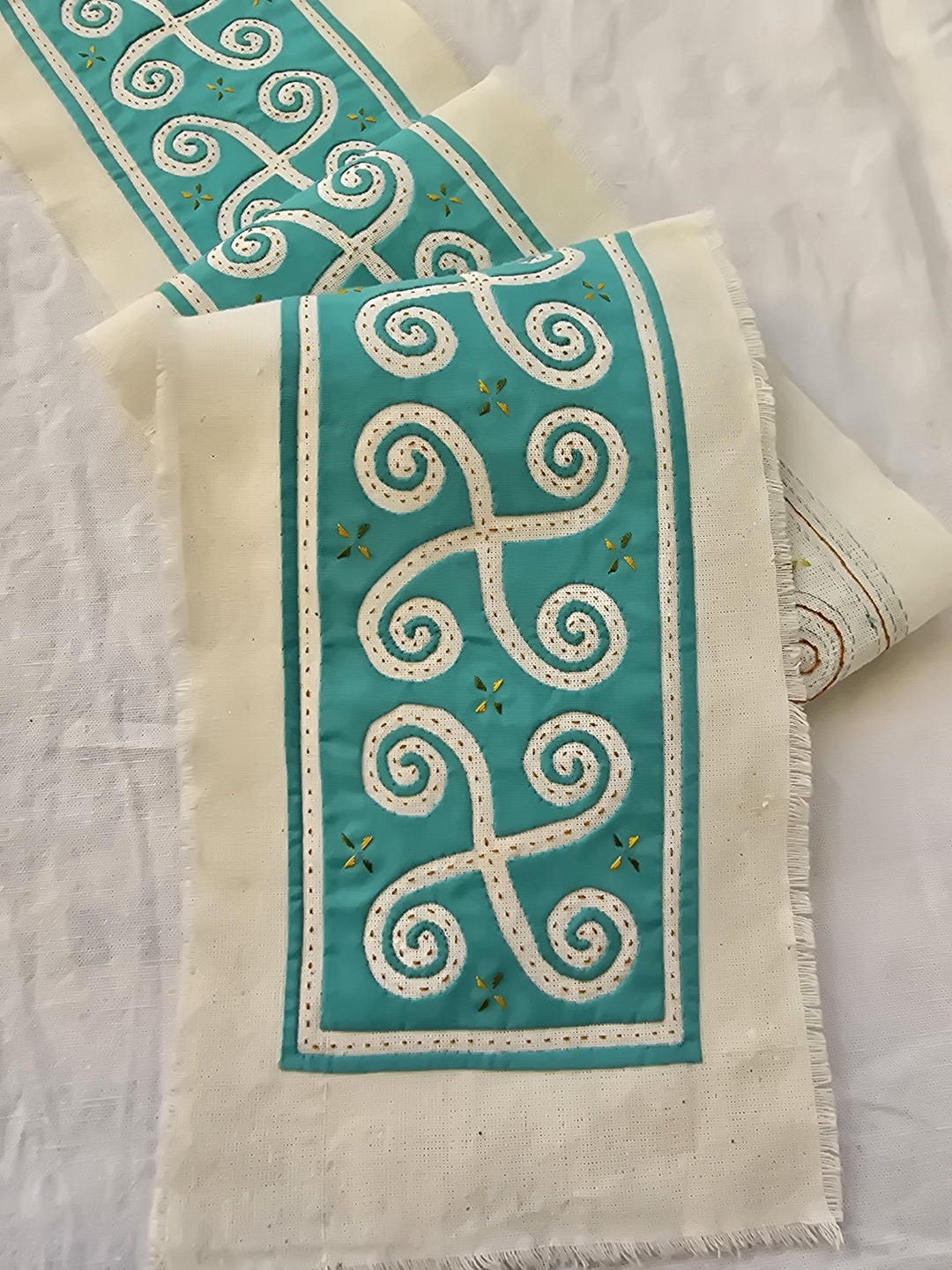 Hmong Reverse Applique Cloth, Hand Embroidery Fabric, Hmong Quilt ...