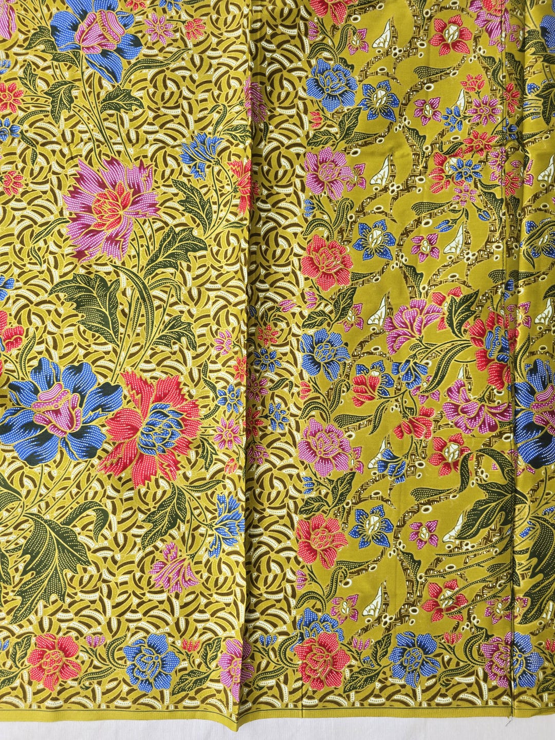 Ratna Dewi Cotton Sarong Fabric, Indonesian Batik Printed Style Sarong ...