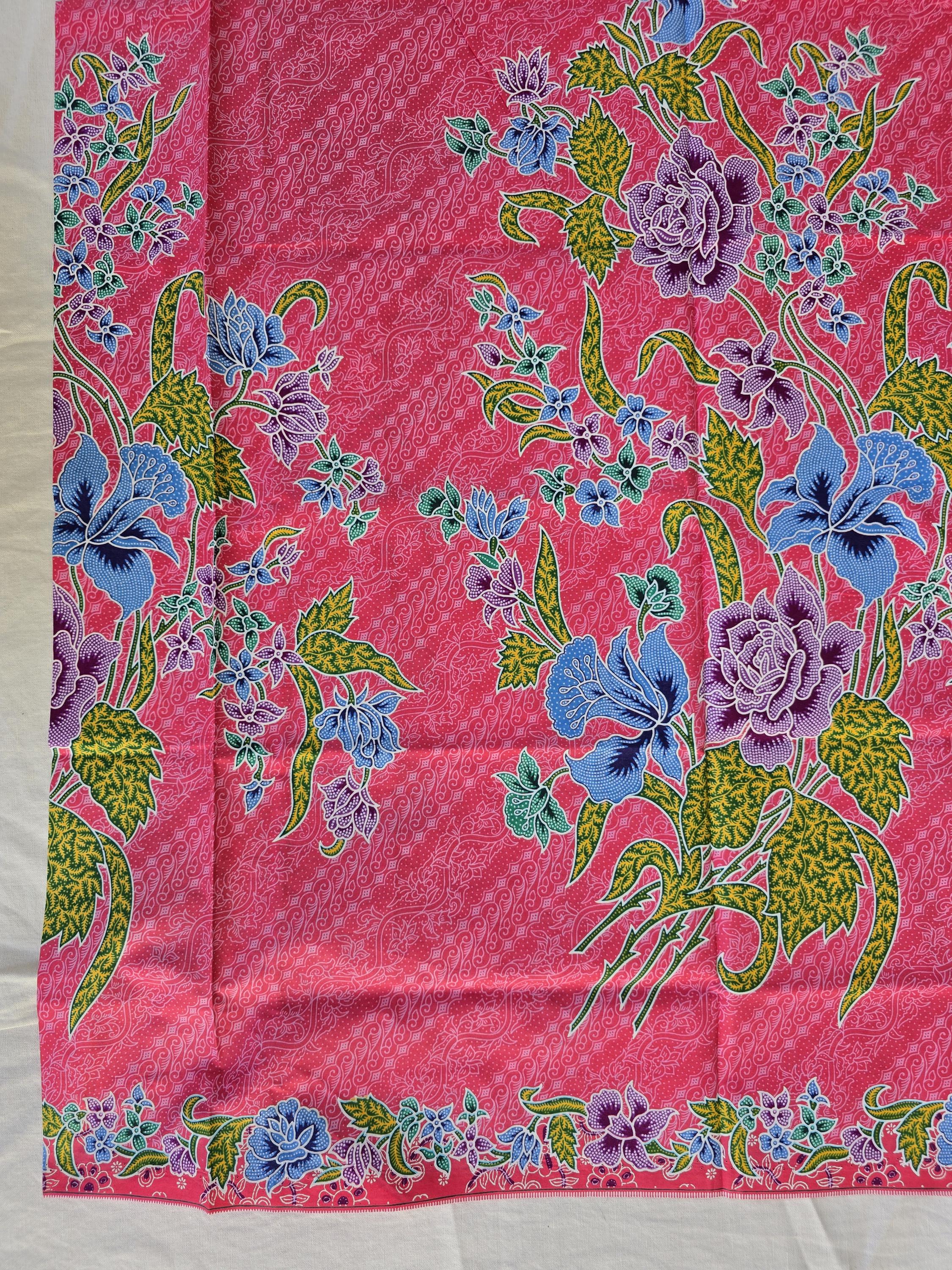 Ratna Dewi Cotton Sarong Fabric, Indonesian Batik Printed Style Sarong ...