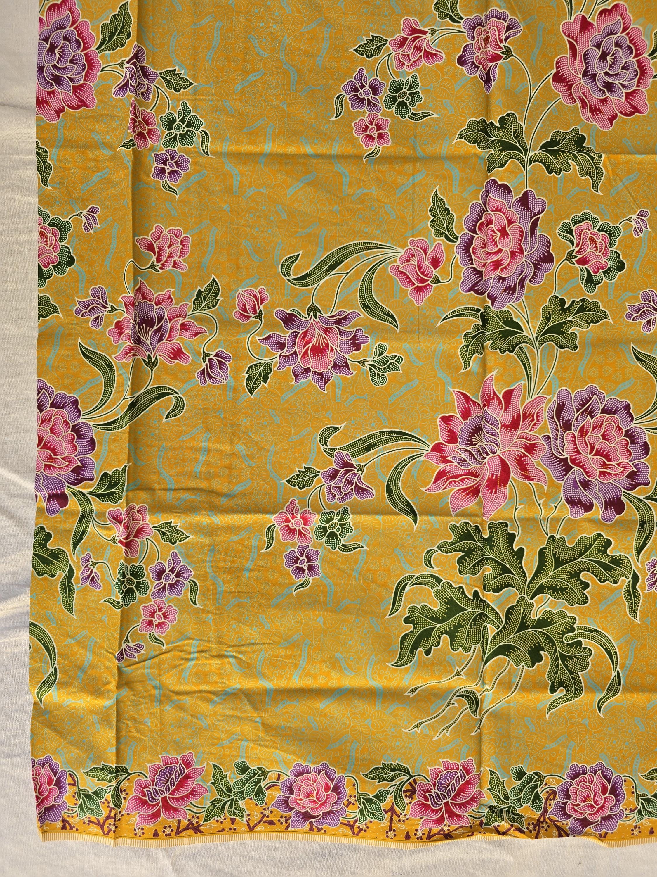 Ratna Dewi Cotton Sarong Fabric, Indonesian Batik Printed Style Sarong ...