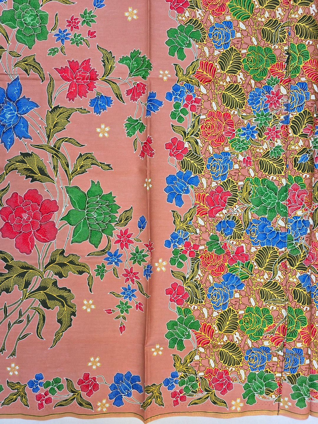 Ratna Dewi Cotton Sarong Fabric, Indonesian Batik Printed Style Sarong ...