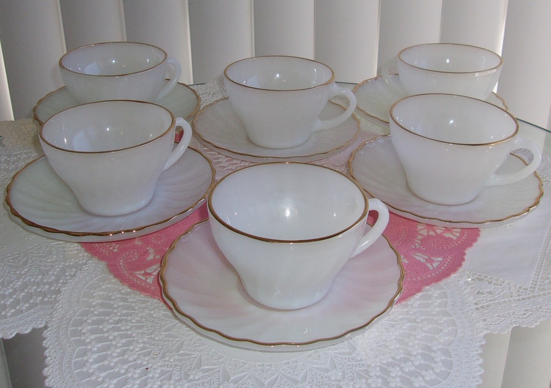 Vintage Fire King Swirl Cups & Saucer Set, Gold Rim, 12 Pc. - Etsy