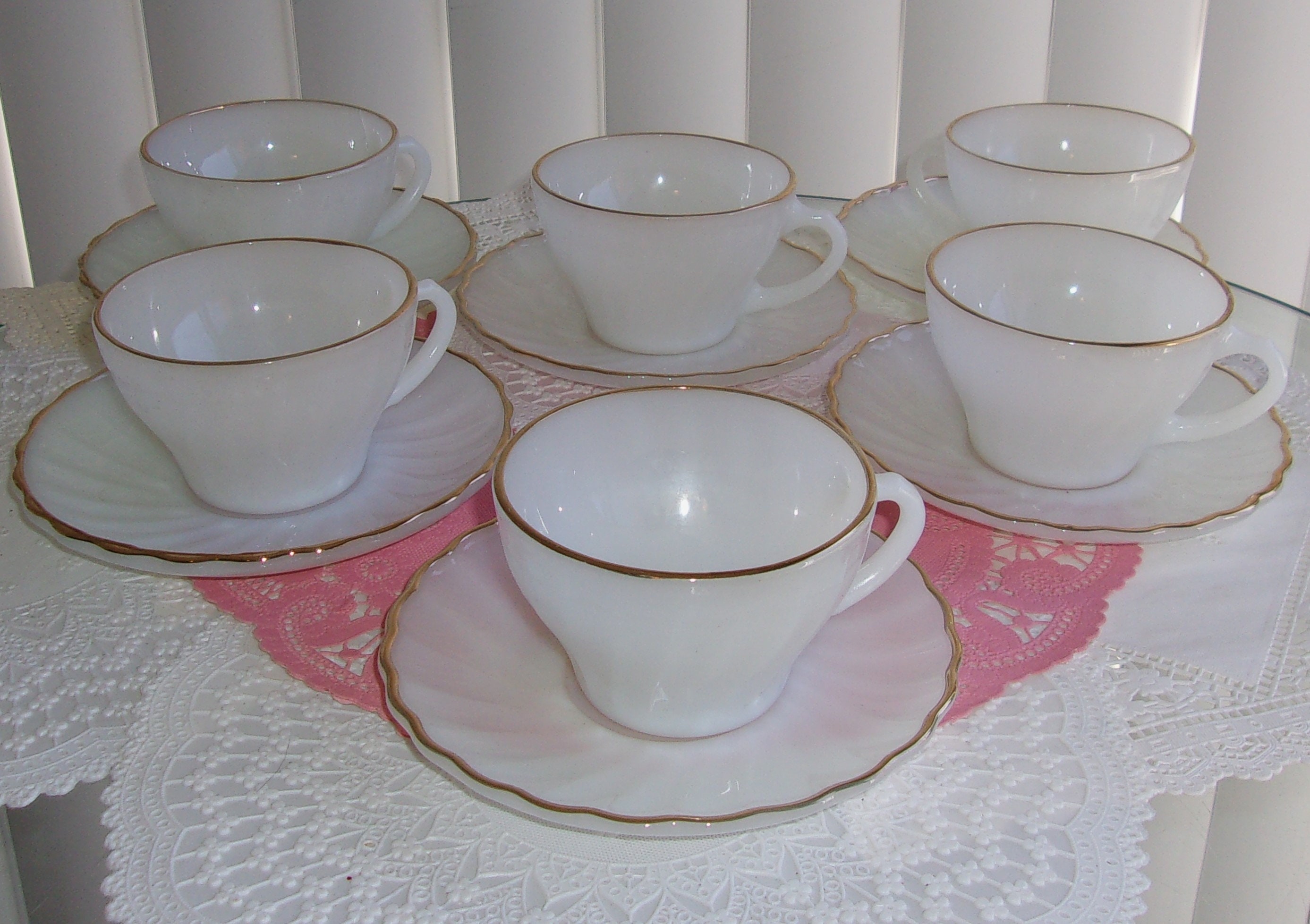 Vintage Fire King Swirl Cups & Saucer Set Gold Rim 12 Pc. - Etsy