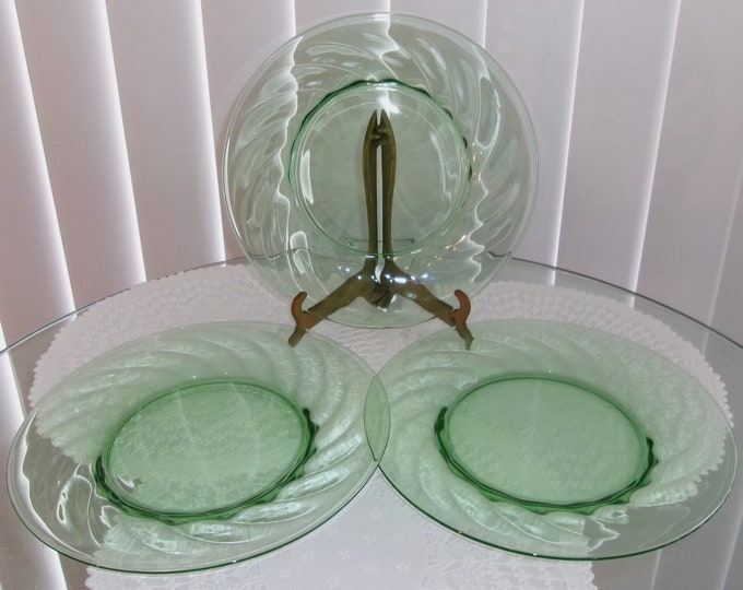 Green Depression Glass Lunch Plates, Set of Three, 8.5 - Etsy