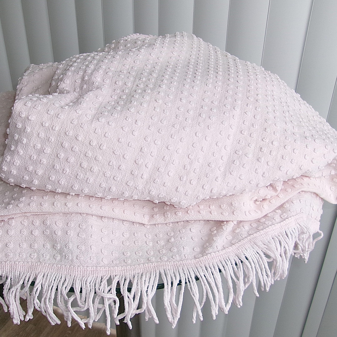 Vintage Pink Popcorn Chenille Bedspread 86 X 102 - Etsy