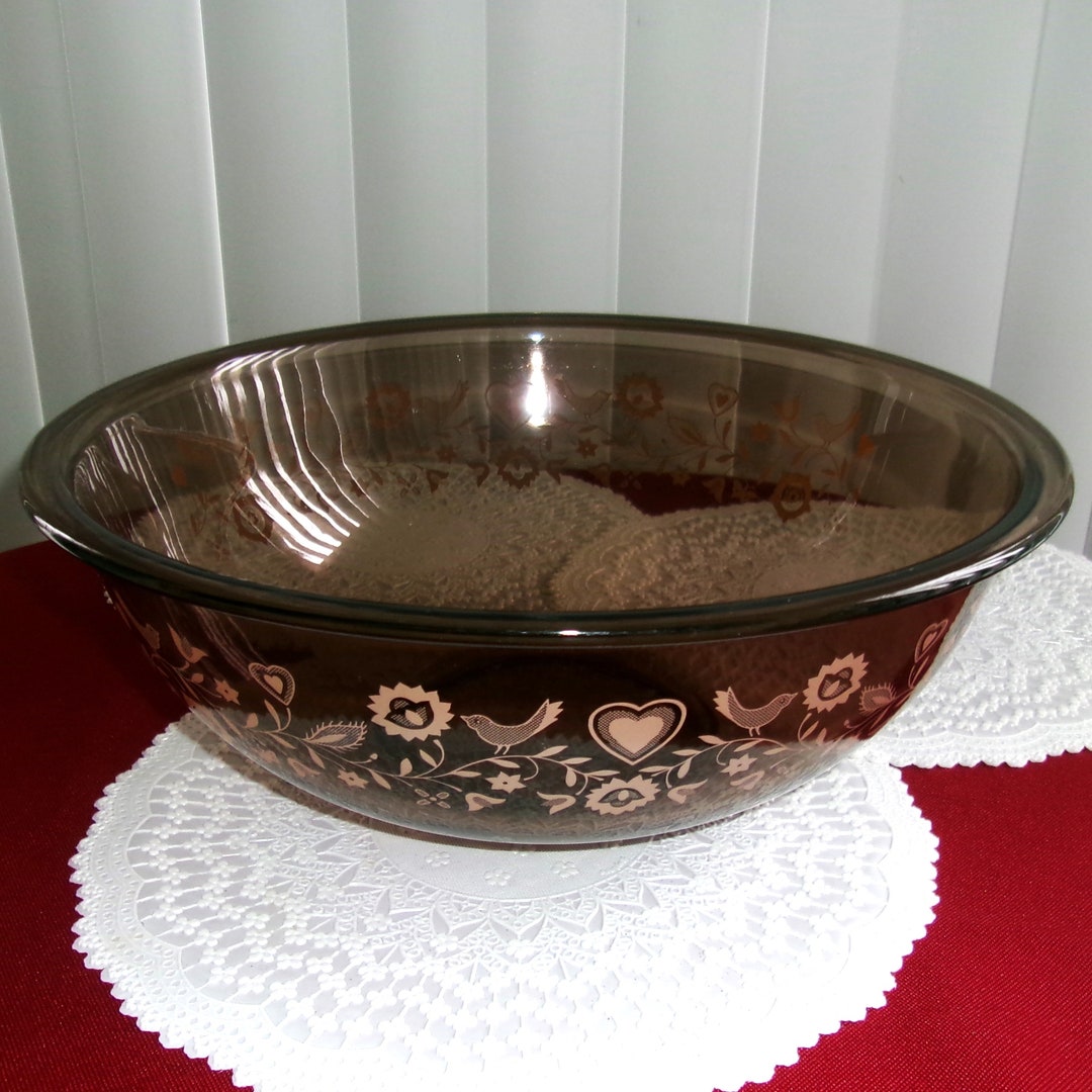 Pyrex Amber Mixing Bowl, Friendship - Etsy