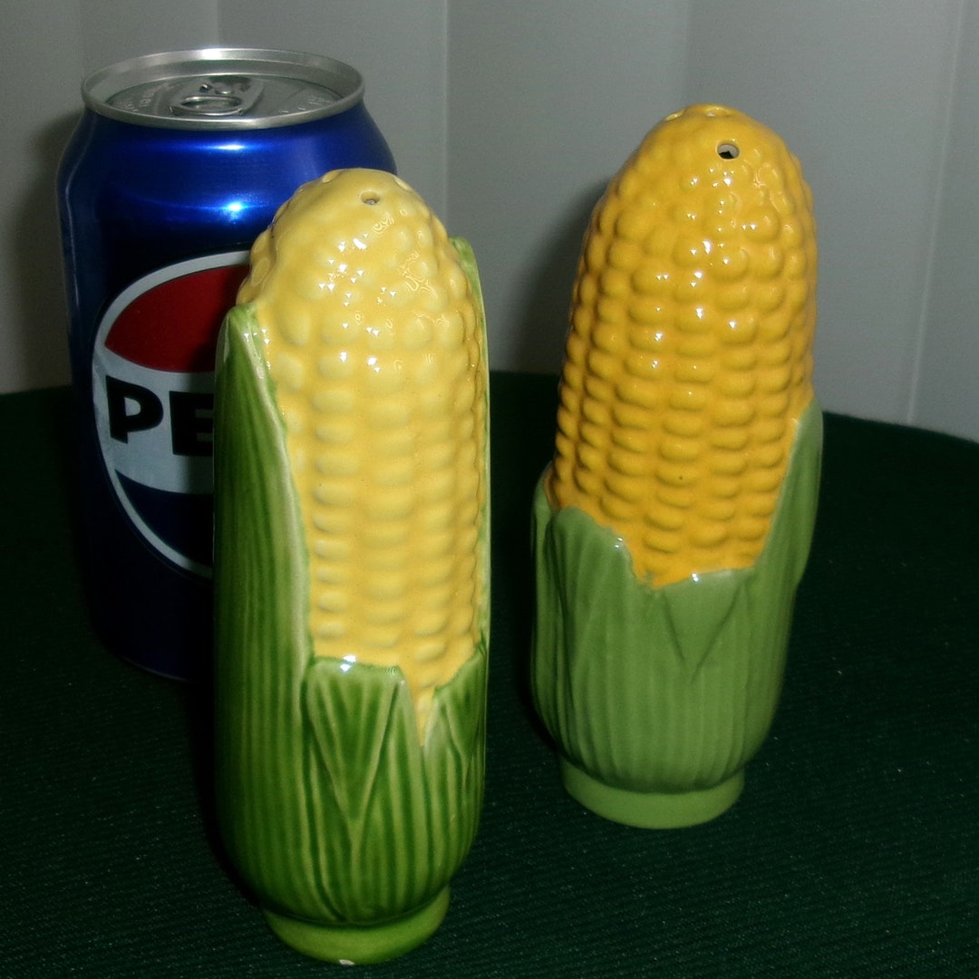 Ceramic Salt & Pepper Shakers, Corn on the Cob - Etsy