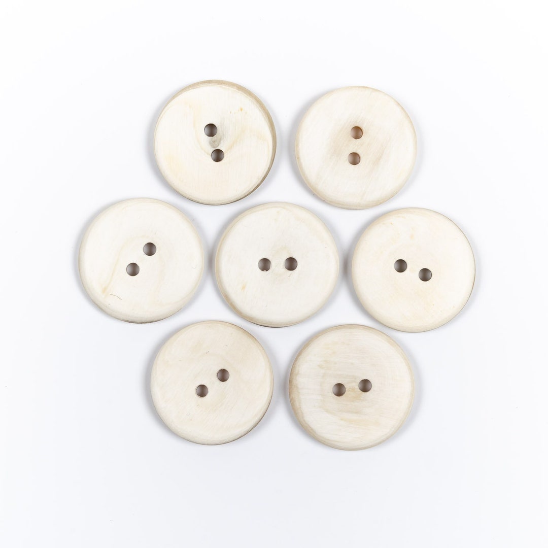 Horn Buttons / Size 11-50 Mm. / 2 Holes / Small Buttons 11 Mm. Large ...