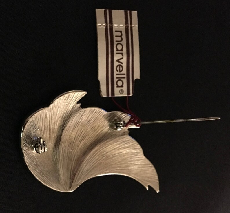 Marvella MODERN Brooch Silver With Green/gold Sea Wave 1960s - Etsy