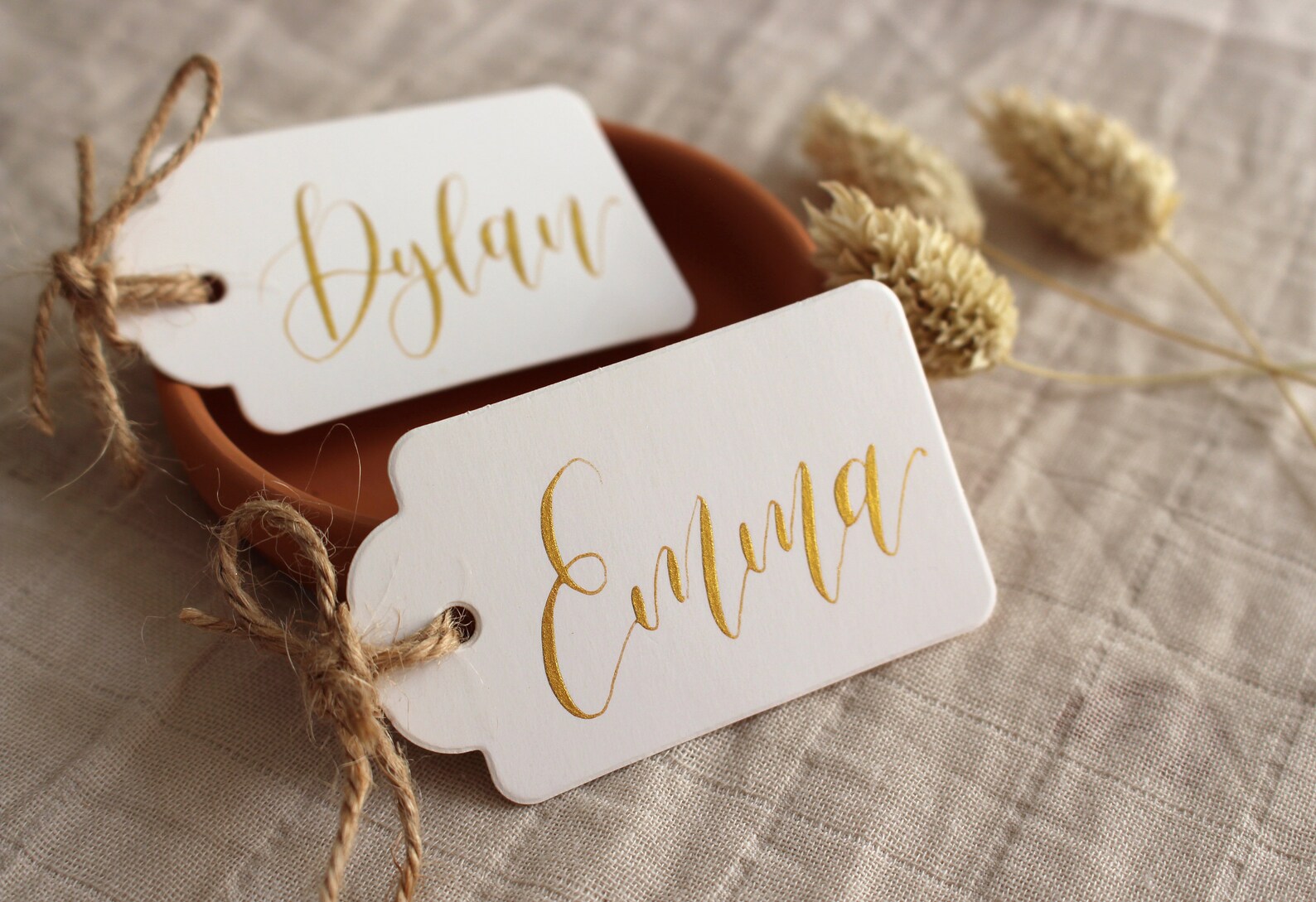 Set of 20 Handwritten Name Tags Gold Bronze or Shiny Red - Etsy
