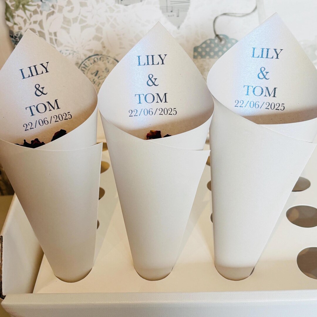 Pearl White Confetti Cones, Flower Petal Cones, Shimmer Confetti Cones ...