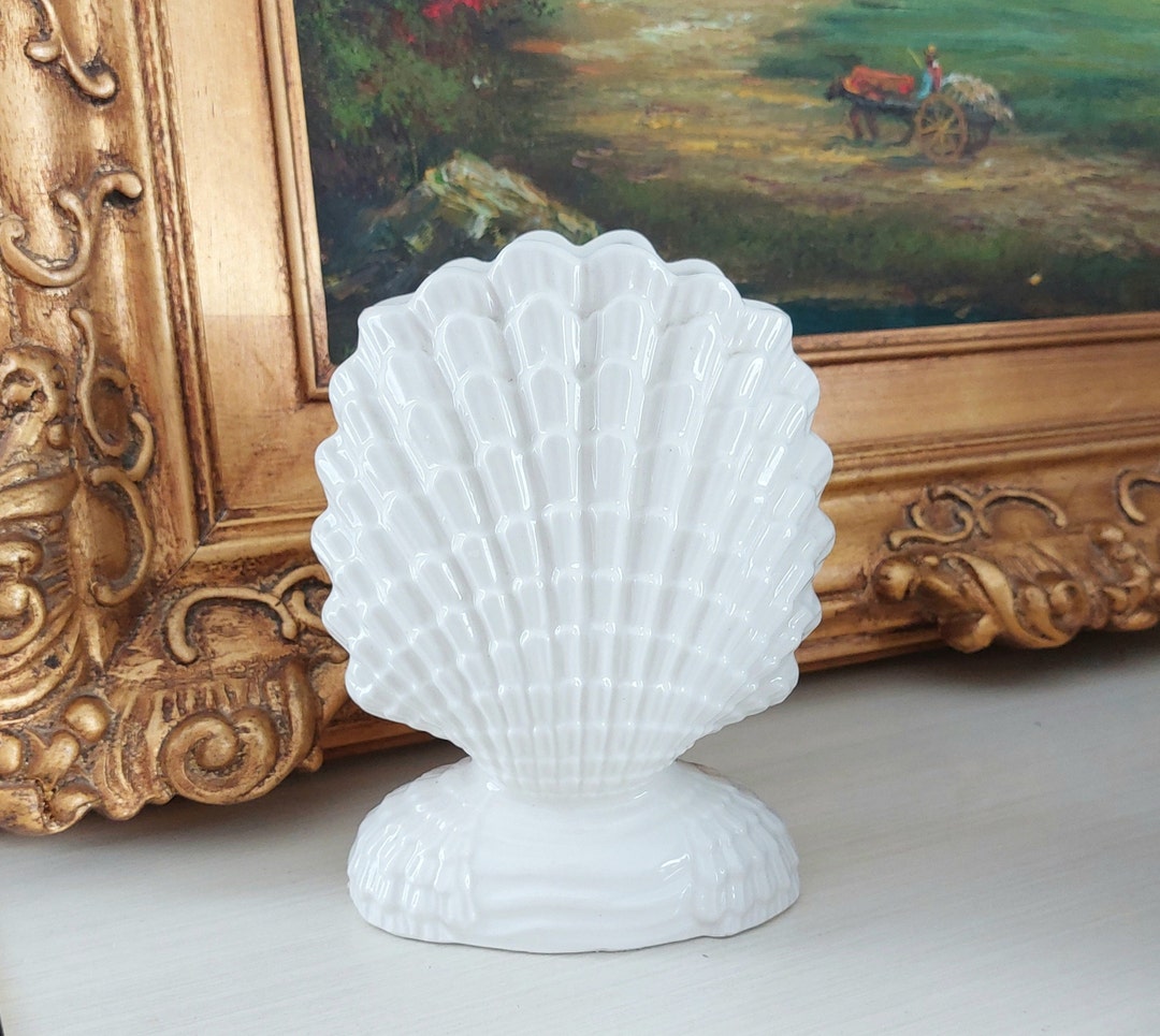 Vintage Clamshell Seashell Vase • Beachhouse Decor • Brush Holder ...