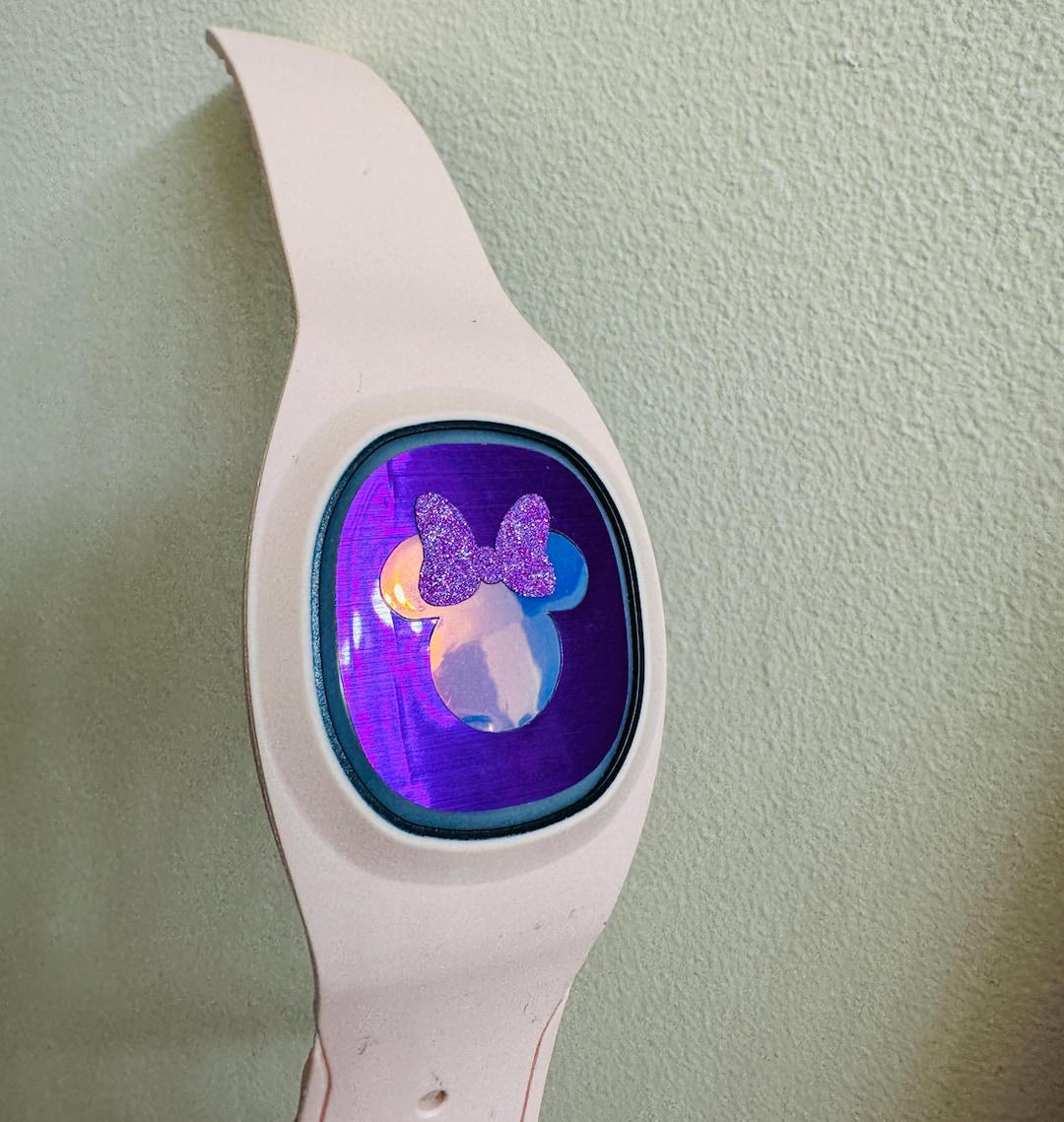 Minnie Mouse Holographic Magic Band Plus Decal - Sticker - Etsy