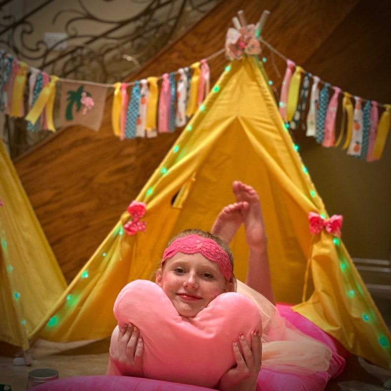 Tropical Flamingo & Pineapple Party Decor Tent Bundle | Luau Themed ...