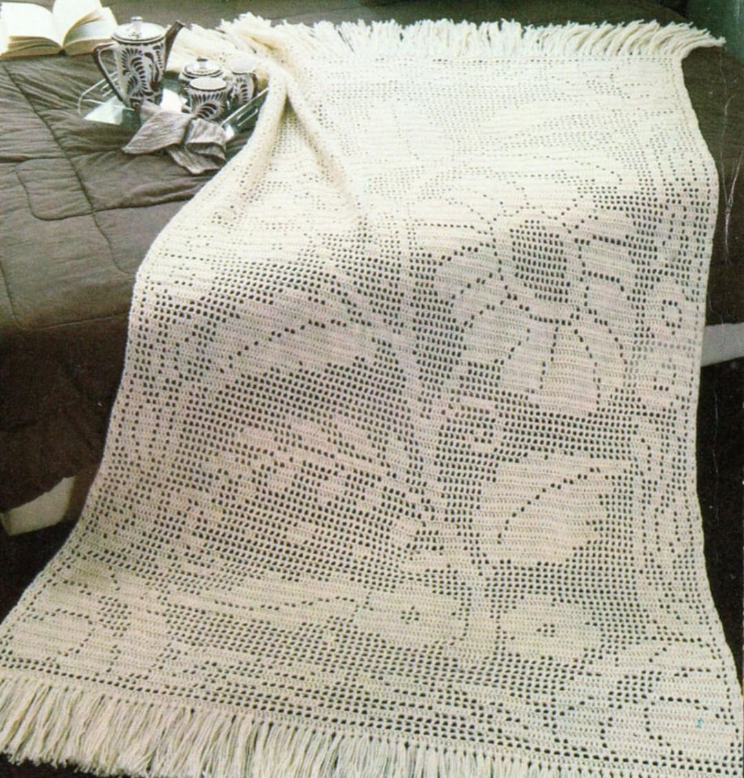 Filet Crochet Flower and Leaves Fringe Afghan Crochet Pattern Daisy ...