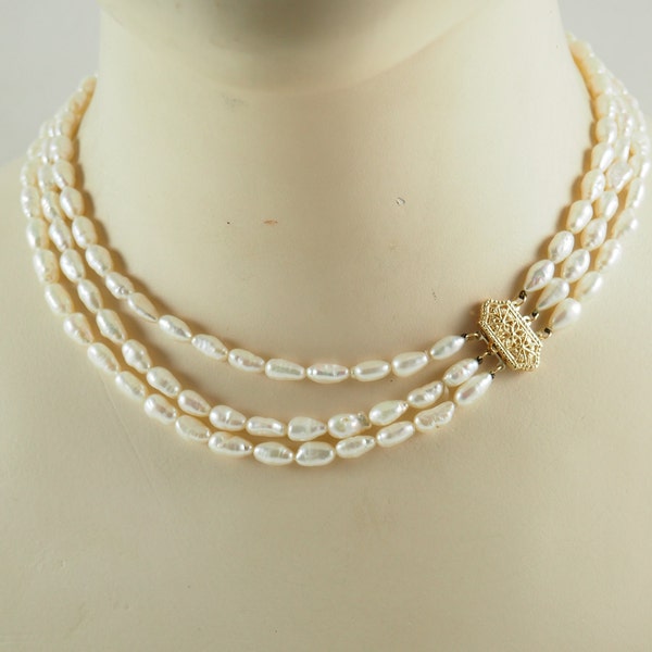 Hong Kong Pearl Necklace - Etsy