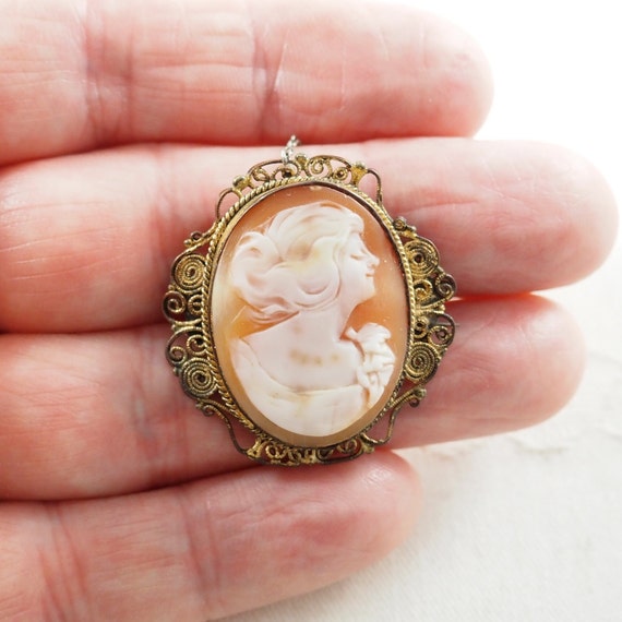 Antique Victorian Italian Shell Cameo Brooch with Fil… - Gem
