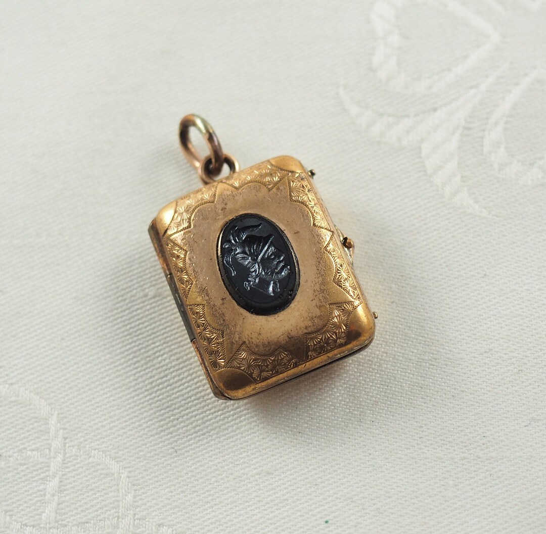 Antique Victorian Gold Filled and Obsidian and Onyx Locket, Oval ...