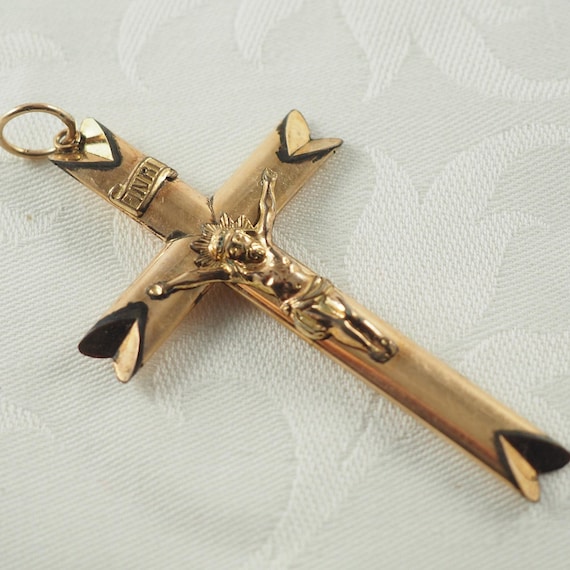 Large 9ct gold cross pendant store