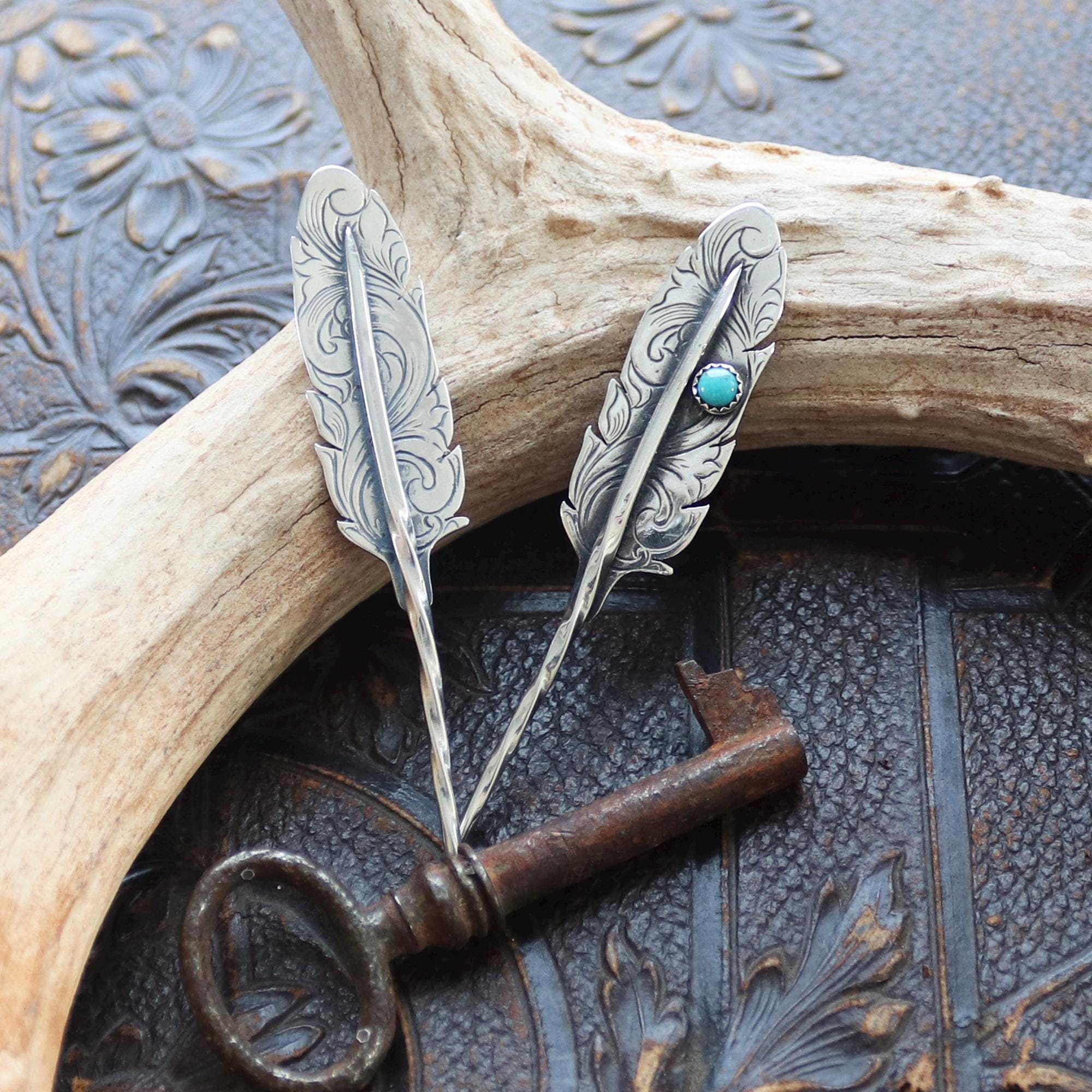 Feather Pin Holder