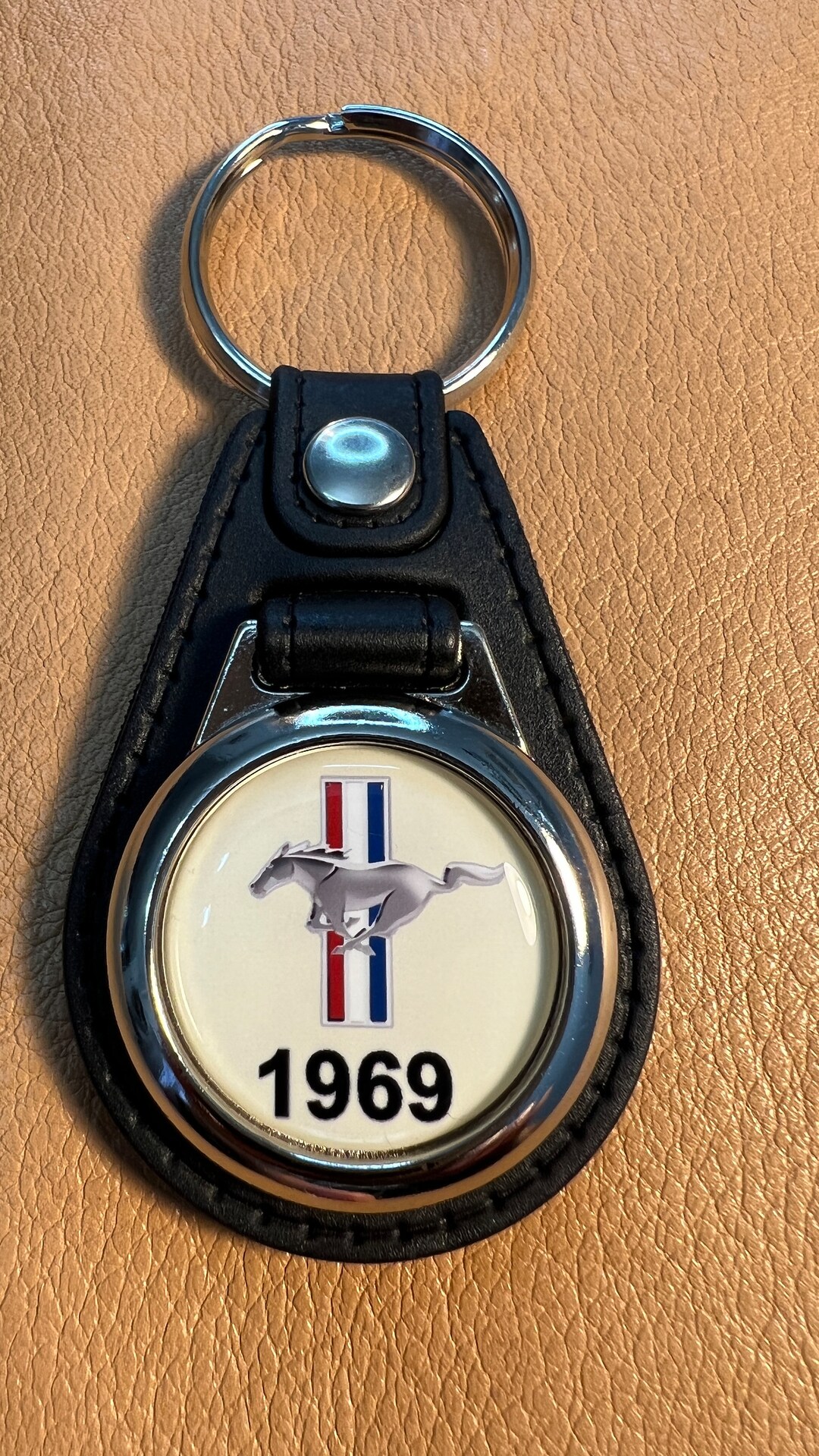 1969 Mustang KEYCHAIN Black Back - Etsy