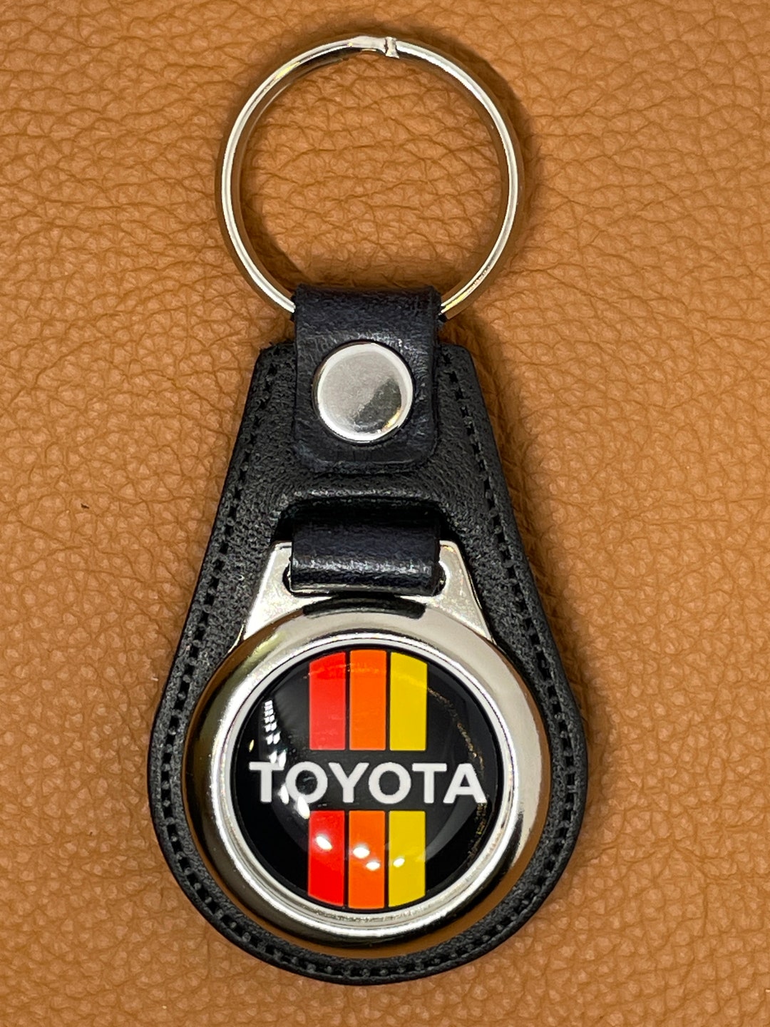 Black Premium Leather Keychain for RETRO TOYOTA - Etsy