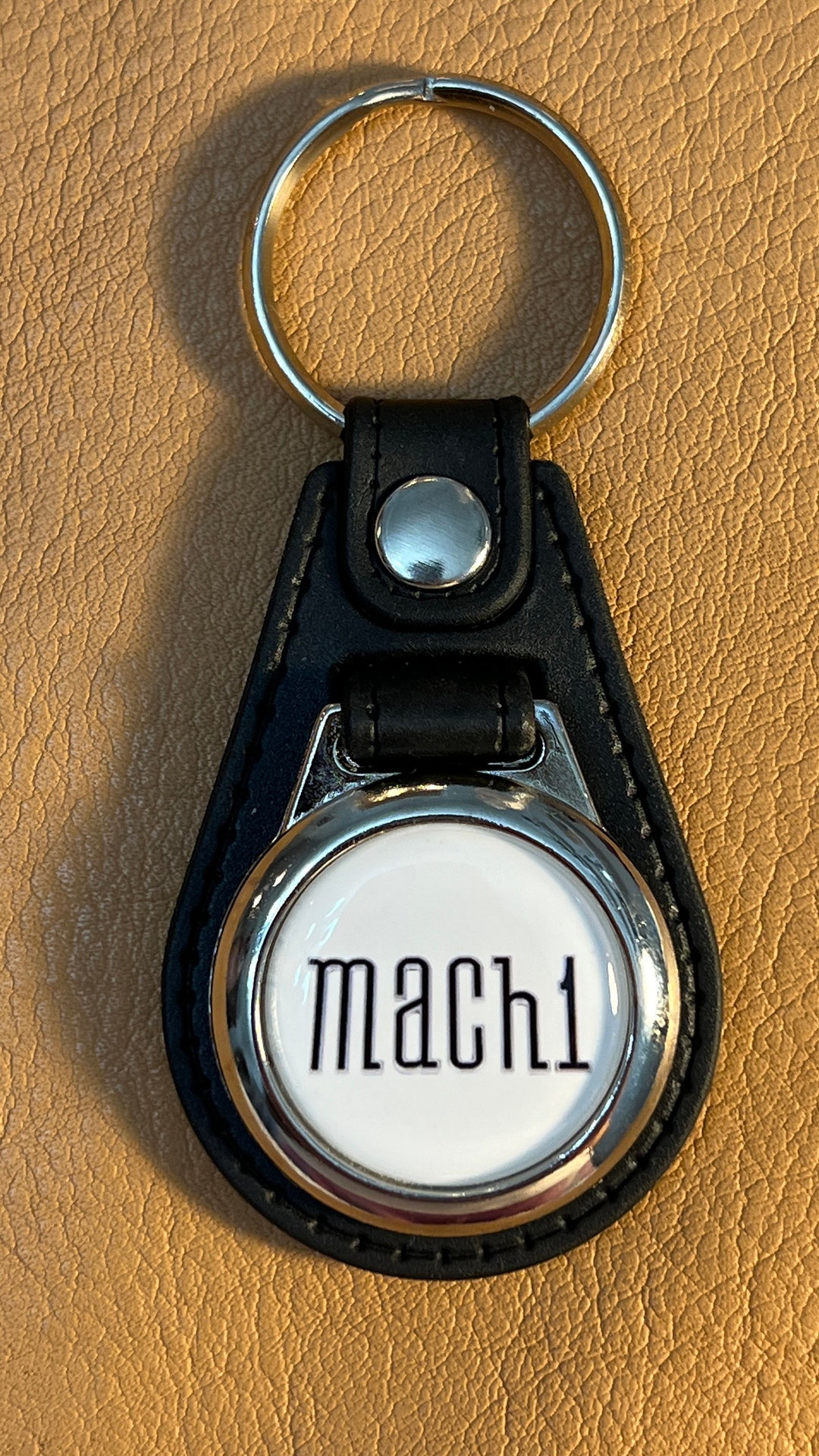 MACH 1 KEYCHAIN White Black Back - Etsy