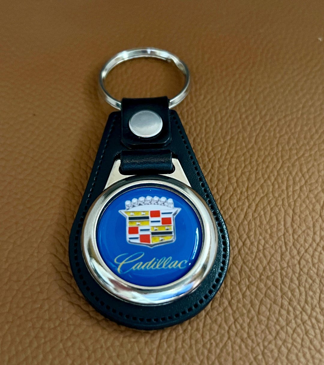 Black Leather Keychain Silver Trim Inspired by Your Cadillac - Etsy