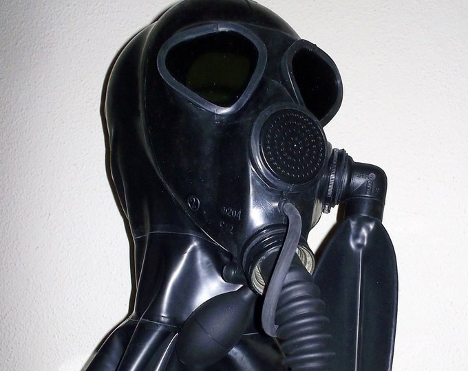 Fetish Heavy Rubber LATEX Gas Mask HOOD W/ Dark Tinted Lens, Inflatable ...