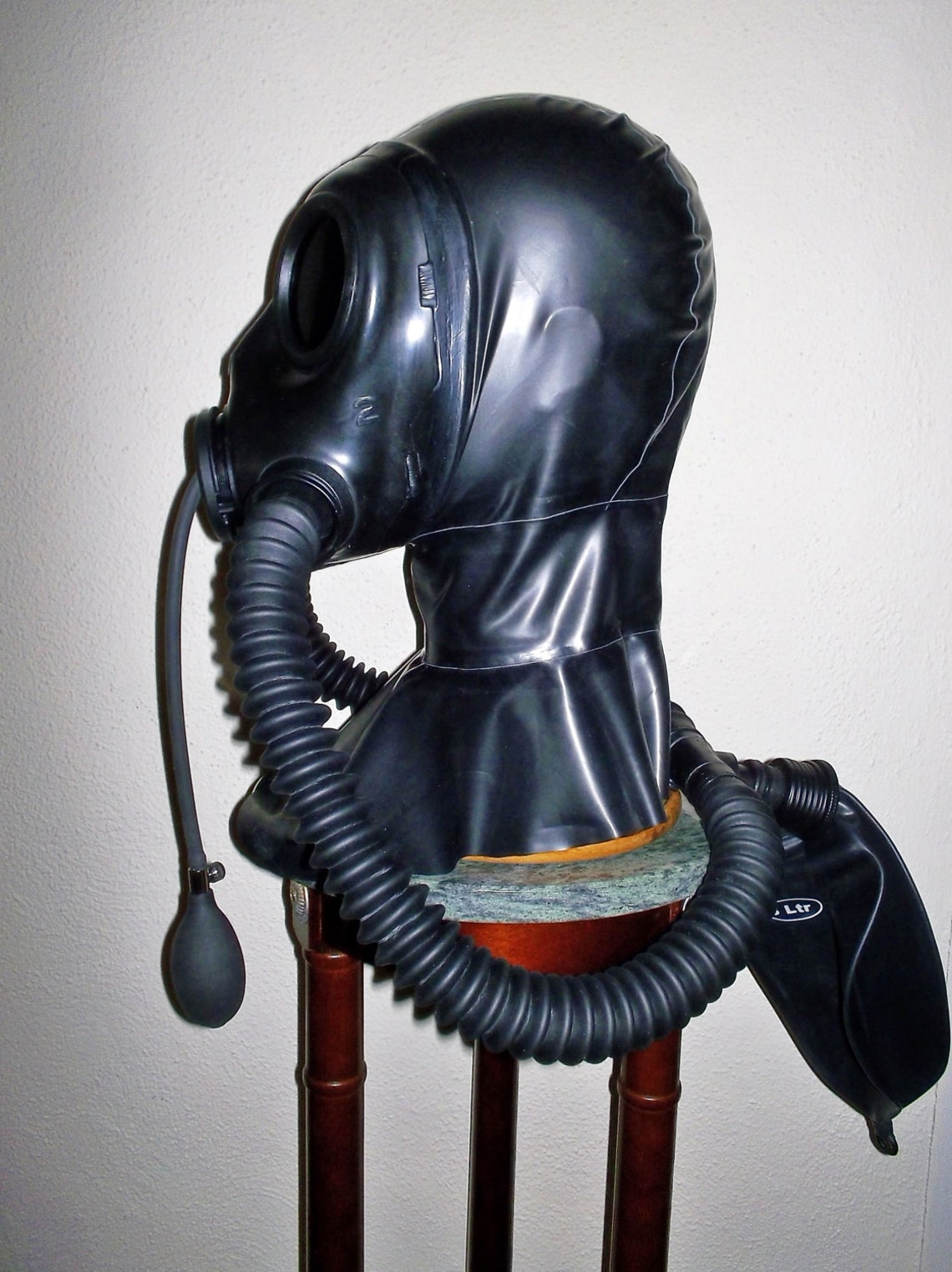 Fetish Heavy Rubber FM12 Gas Mask LATEX HOOD w/ Dark Lenses | Etsy