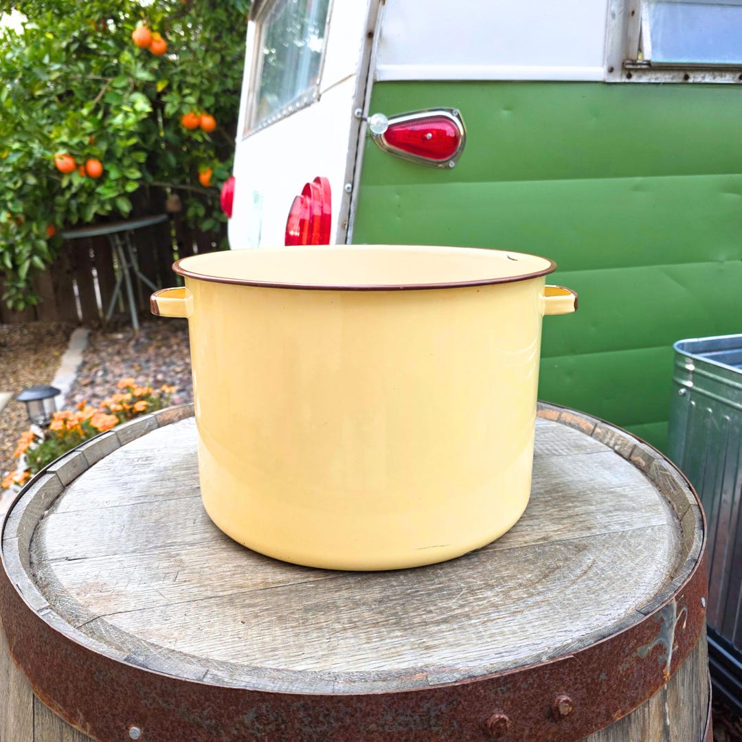 Vintage Enamelware Stockpot Yellow Enamelware Yellow Stockpot - Etsy