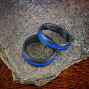Thin Blue Line Carbon Fiber Wedding Band Set, Police Wedding Rings, Law ...