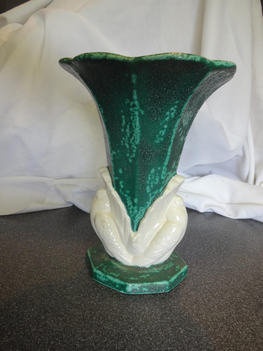 Pottery Mccoy Vase With White Doves Vintage TT - Etsy