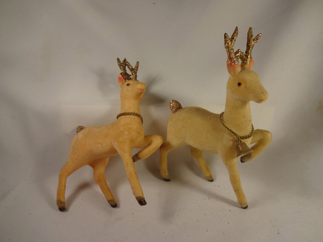Christmas Vintage Plastic Reindeer With Bells #10107 - Etsy