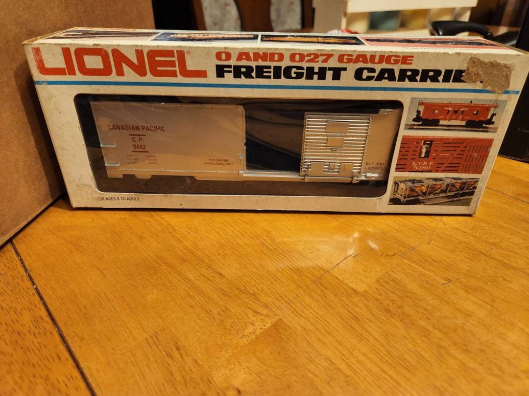 Lionel Canadian Pacific Boxcar - Etsy