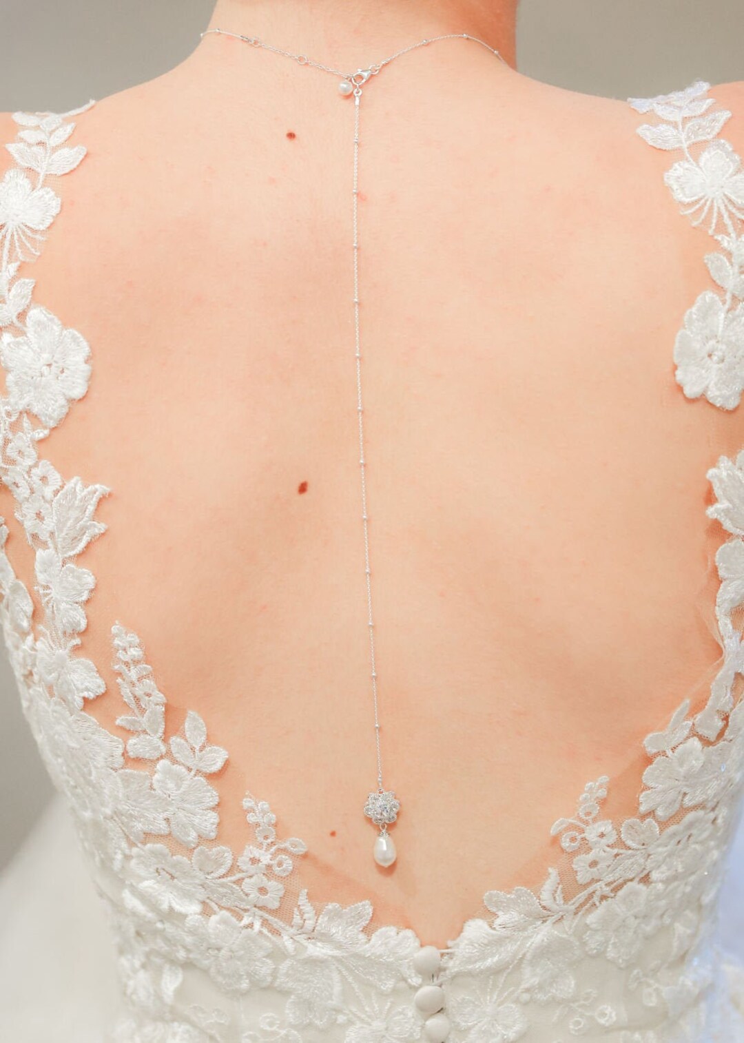 Bridal Backdrop, Roselia, Bridal Back Pendant, Pearl Backdrop Jewelry ...