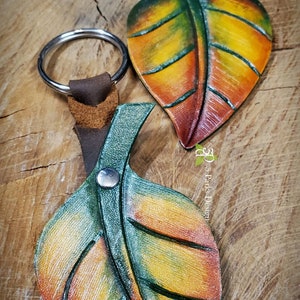 Leather Key Fob, Leaf Keychain, Tooled Leather, Leaf Dangle, Tooled Key ...
