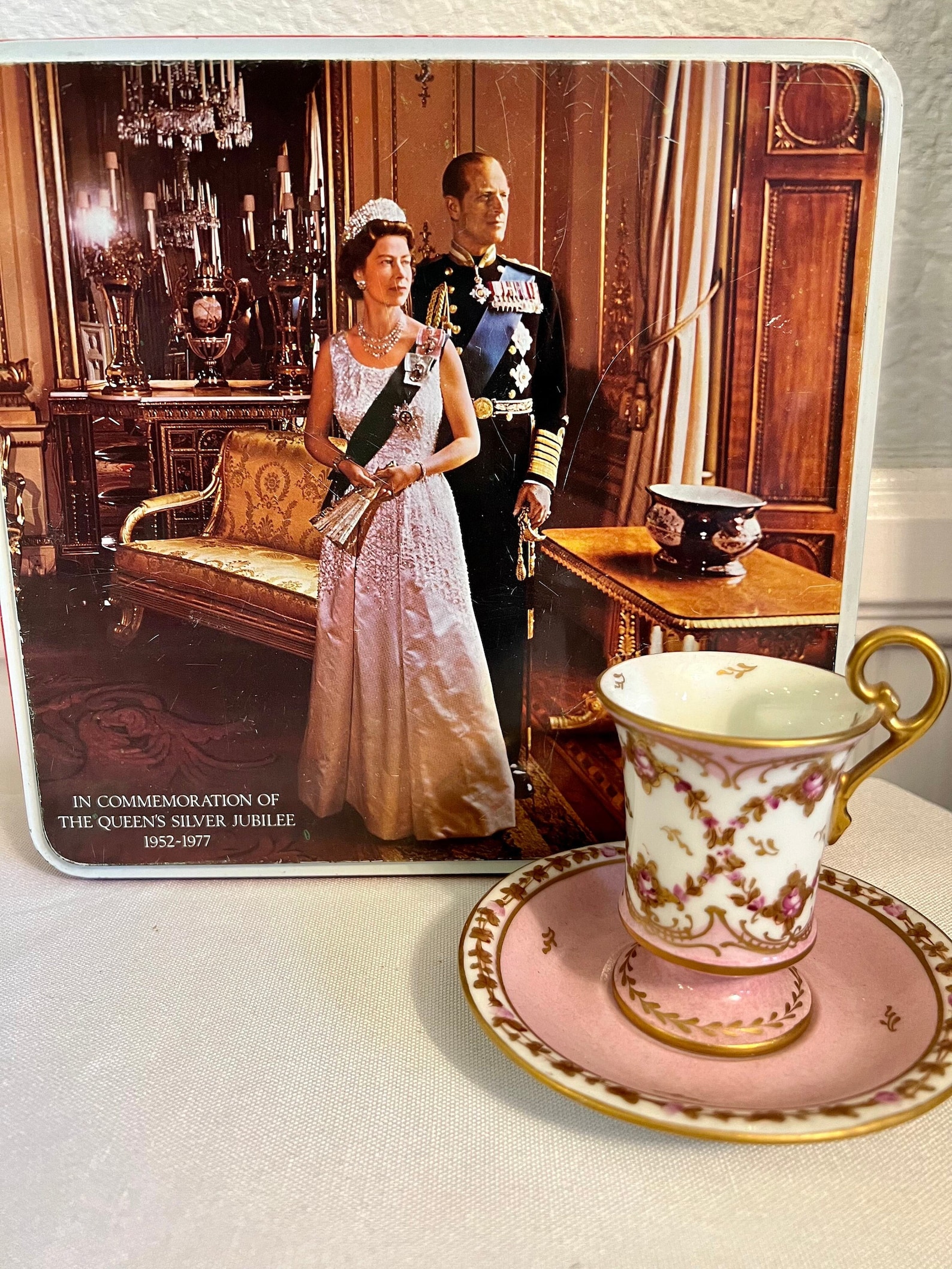 Queen Elizabeth II Memorabilia, Silver Jubilee, British Royal Family ...