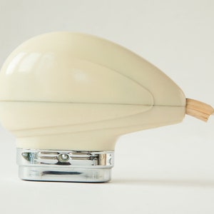 Raymond Loewy PHILISHAVE THE EGG 1951 Shaver - Philips Germany Type ...