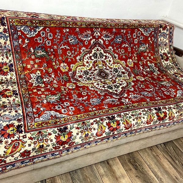 Russian Rug - Etsy