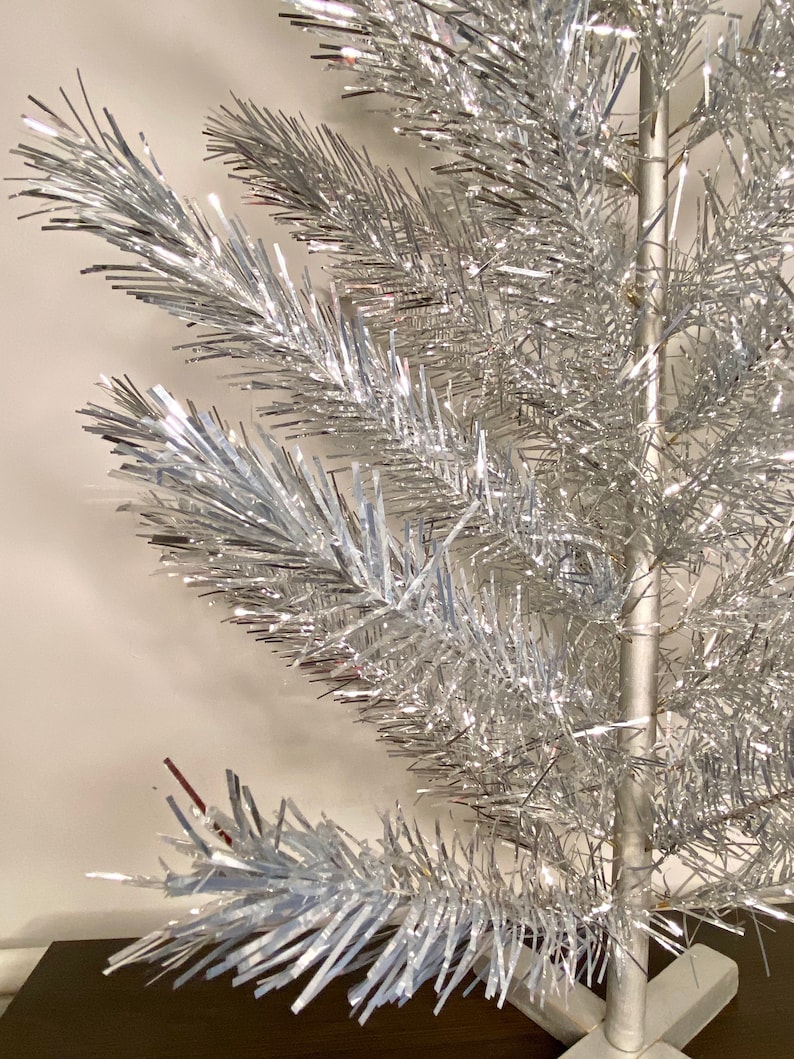 Vintage Metal Aluminum Silver Christmas Tree Mid-century - Etsy