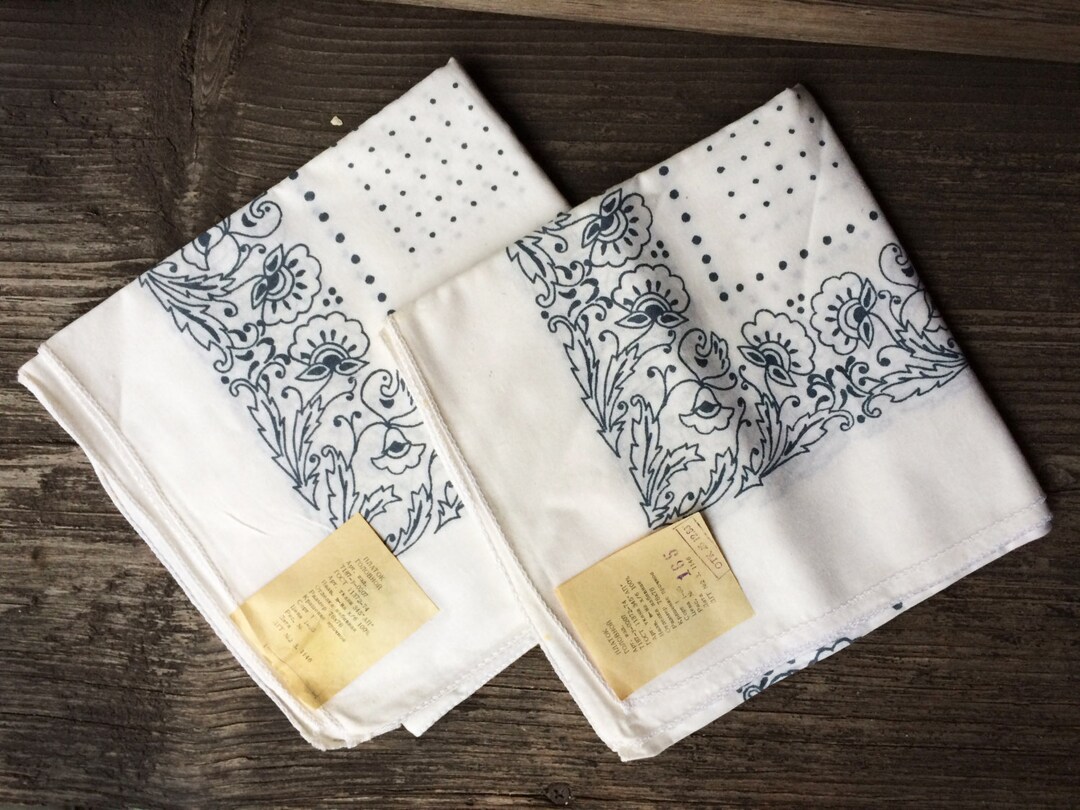 Ukrainian Vintage White Cotton Bandana Russian Floral Slavic Floral ...