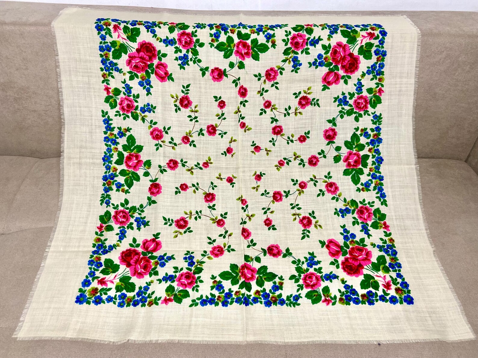 Ukrainian Retro White Wool Bandana, Russian Boho Head Scarf Top, Polish ...