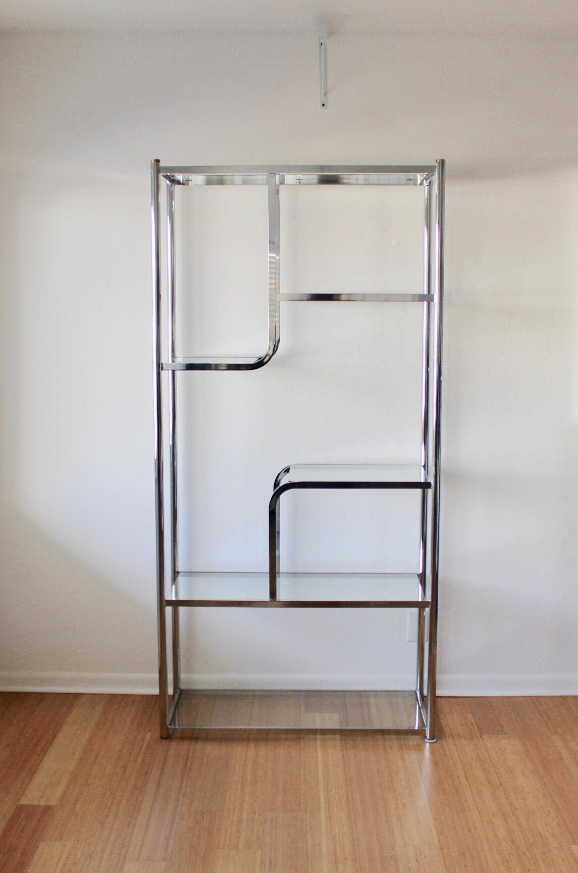 Baughman etagere store