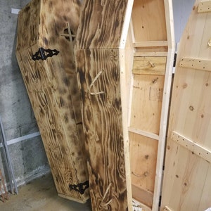 Coffin, Rustic Coffin,casket,primitive Casket,rustic Casket,coffee ...