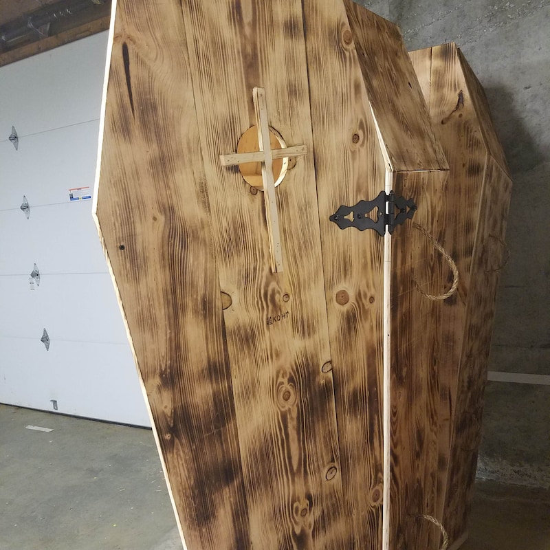Coffin Coffee Table - Etsy