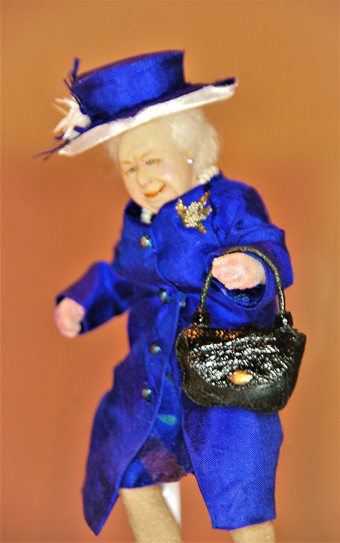 Queen Elizabeth II - Etsy